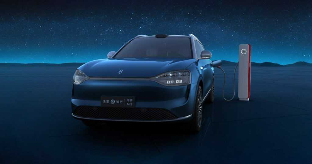 Multi-Display Aito M9 Electric SUV Makes Its Chinese Debut