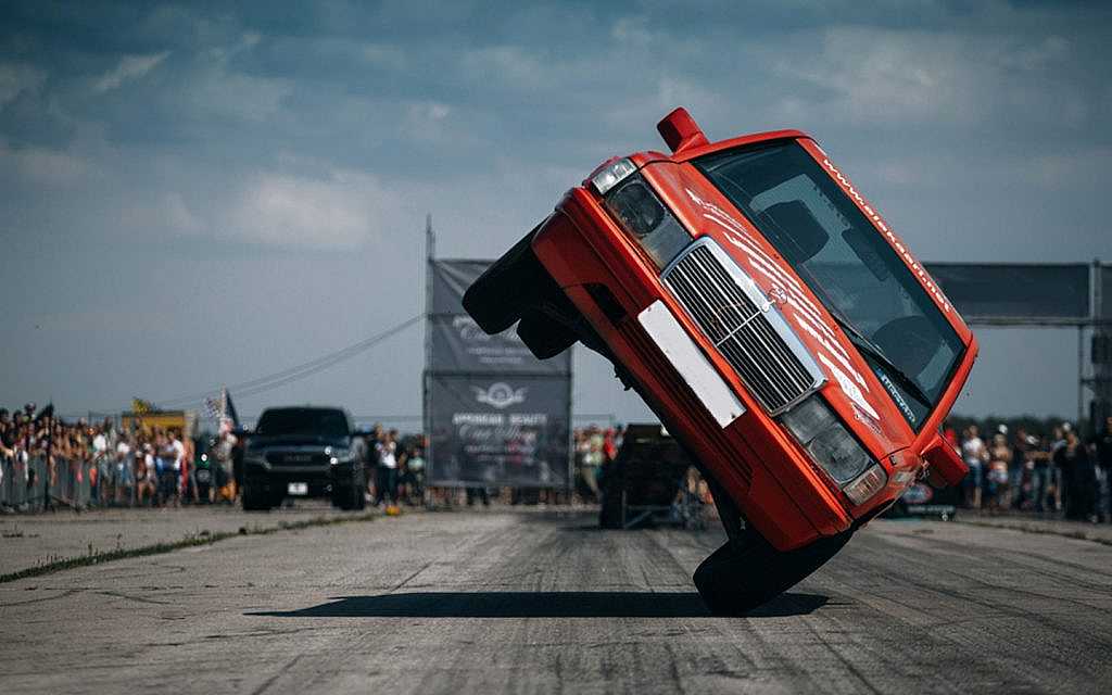 The Moose Test: A Critical Maneuverability Test for Cars
