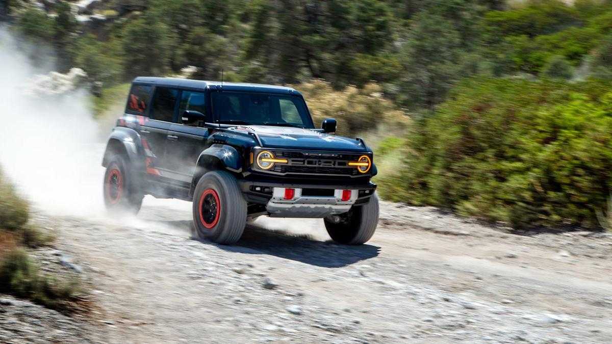 Why Boxy SUVs are Making a Comeback in Car Design